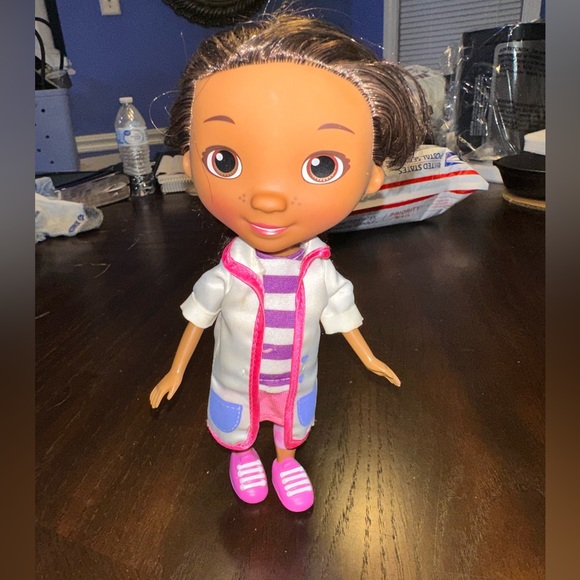 Disney | Toys | Doc Mcstuffins My Friend Doc Doll Toy Hospital Just ...